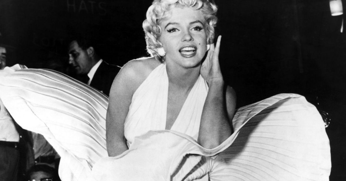 Zašto je bela boja moćnija od crne dokazale su kroz istoriju: Kraljica ...