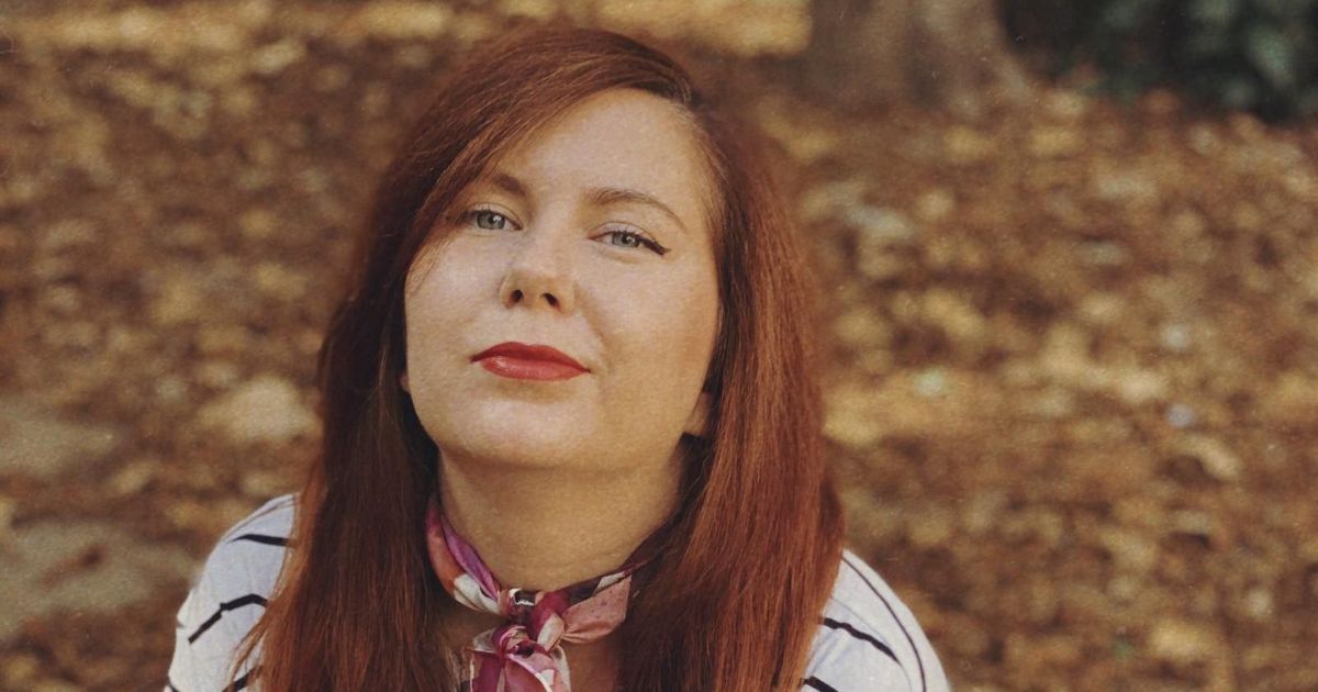 Ivana Popović aka Mali Iv: Tinder preporučujem svakom - Harper's BAZAAR ...