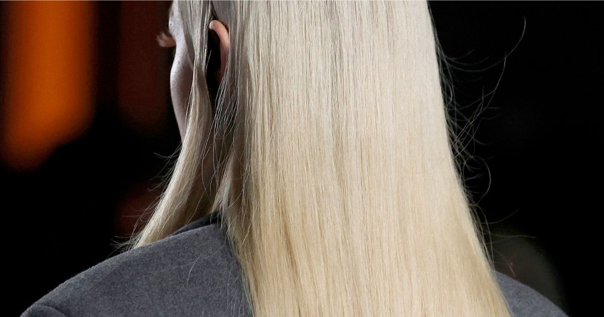 Zašto je pranje kose jednom nedeljno loša ideja čak i kada izgleda ...