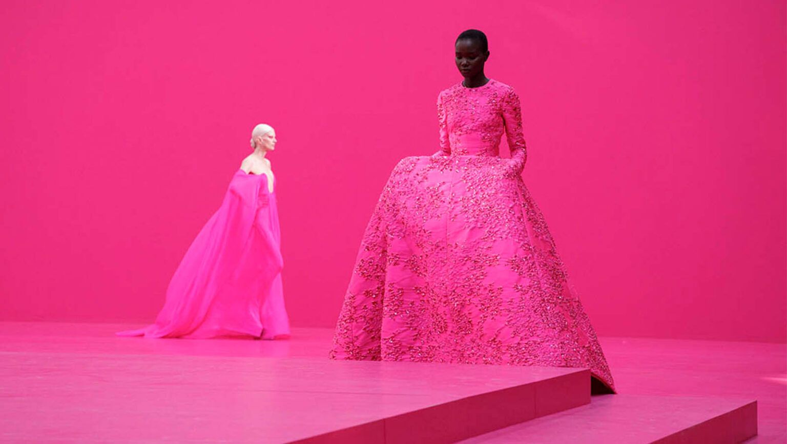 10 načina za nošenje roze boje