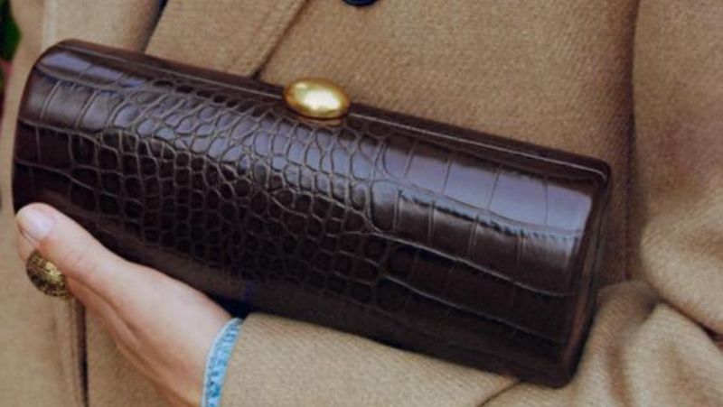Večernje clutch torbice: Elegancija u svakom detalju